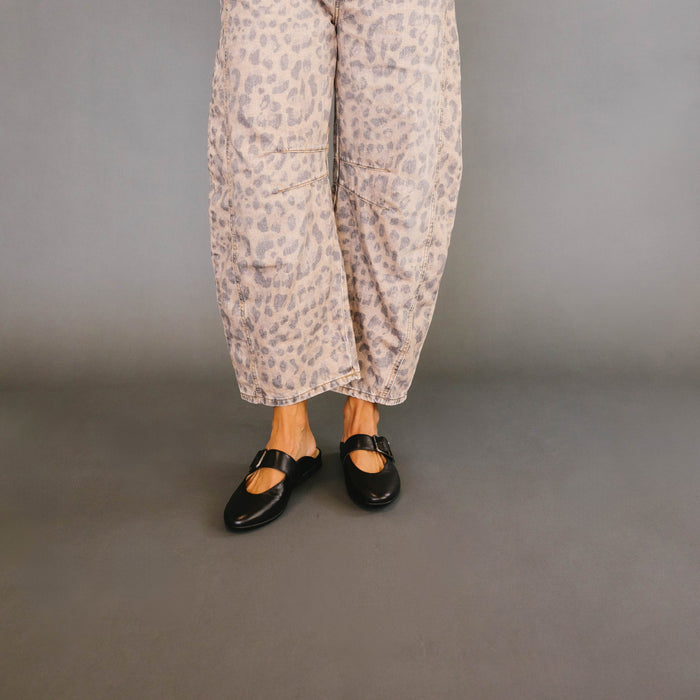 Dansko Clogs & Shoes | All-Day Comfort & Supportive Style