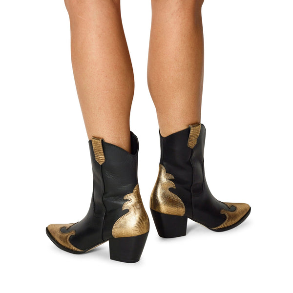 Matisse Claude – Chattanooga Shoe Co.